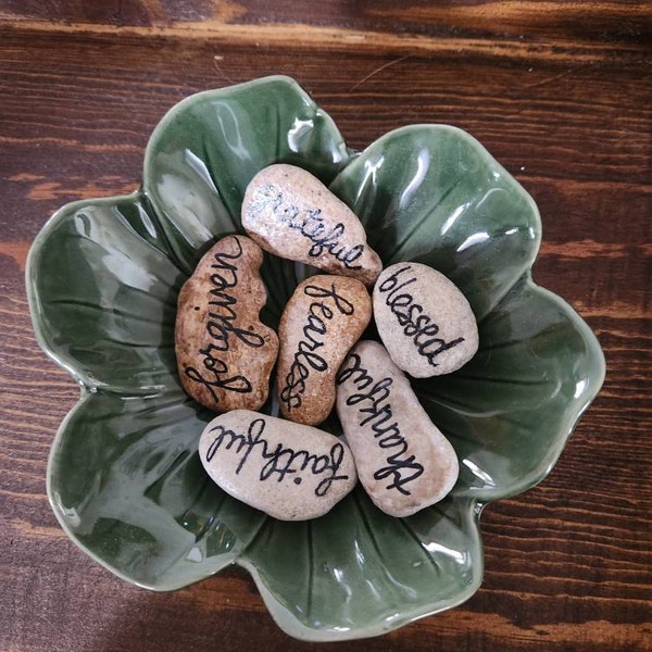 Inspirational Message Stones (set of 6), Affirmation Meditation Rocks ...