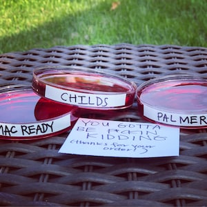 THE THING 1982 Petri Dish Blood Test Prop Replica - Etsy