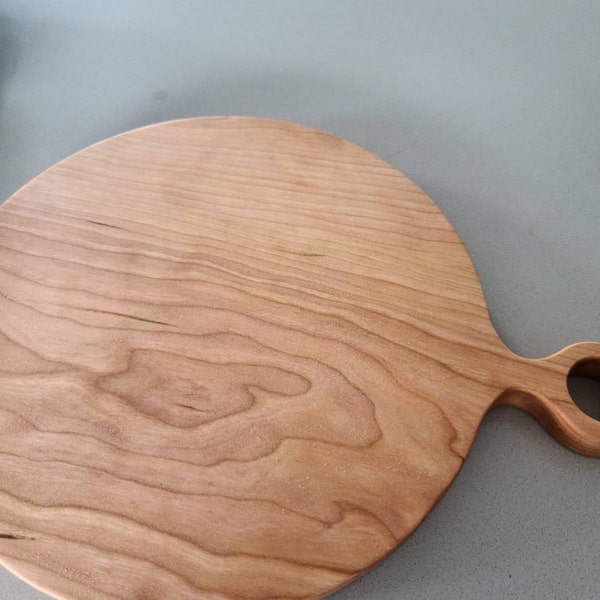 Round Maple Wood Cutting Board With Handle - No Glue/ Solid Wood ...