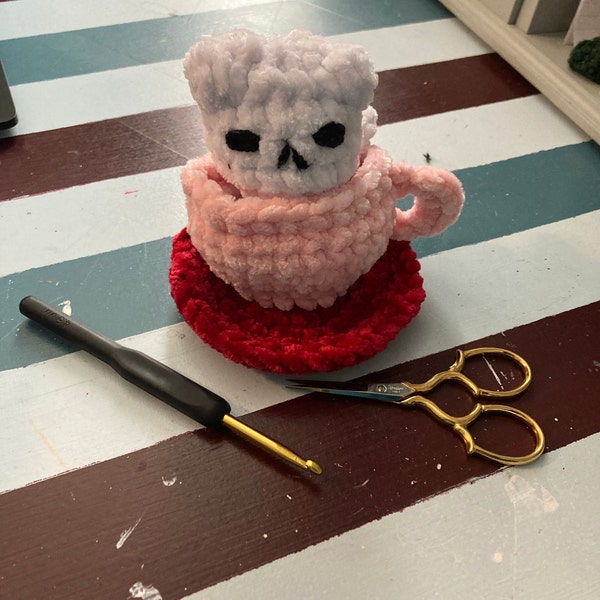 NO SEW Tabby Teacup Popping Desk Pal, PDF Pattern, Crochet Pop Pattern ...
