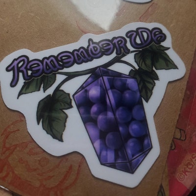 Final Fantasy 14 FFXIV Endwalker Low Poly Grapes Squapes 2.5 Sticker ...