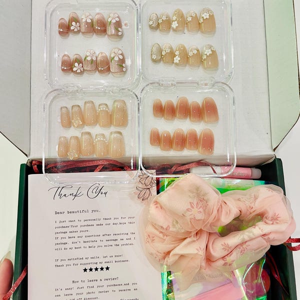 Custom Design No.46 Press on Nails | for the Custom Nails Please ...