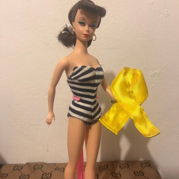 Newborn Girl Lace Knitting Pattern Layette Set | Lacy Cardigan Hat ...