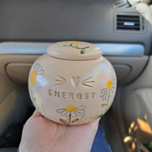 Daisy Cat Urn, Yellow Cat Urn, Creamation Urn, Pottery Urn for Pets ...
