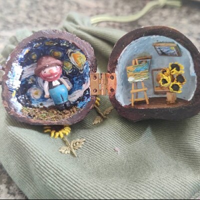 Miniature Scene Inside a Nutshell, Nutshell Fairy House, Miniature ...