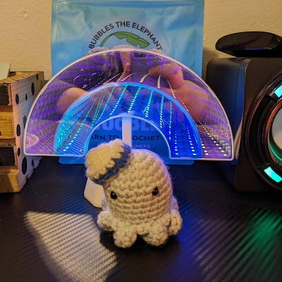 DIGITAL PATTERN of Amigurumi Duck With a Frog Hat Small Plush Duck Frog Keychain Pattern Pdf ...