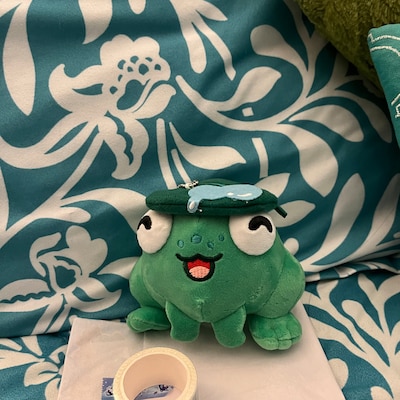 Carl the Frog Plush Toy Cute Frog With Lily Pad Keychain Plush Teddy ...
