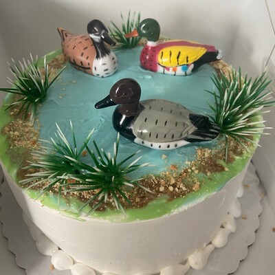 MALLARD DECOY DUCKS Cake Topper / Outdoor Hunting Themed Wedding Cake ...