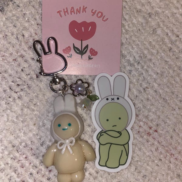 Cute Green Guy With Headphones Charm | Phone Charm | Keychain | Cute ...
