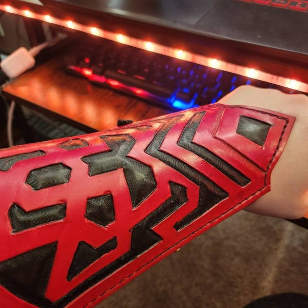 Demi Gauntlets Black Leather Hard Bridal Hand Guard Armor Renfair LARP ...