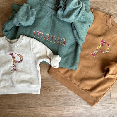 Machine Embroidery LETTER P Uppercase 9,7cm /3.80 Tall Dainty Floral ...