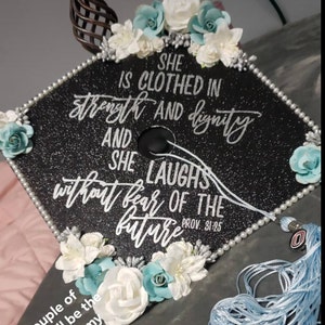 It Never Gets Easier You Just Get Stronger Graduation Cap Topper - Etsy