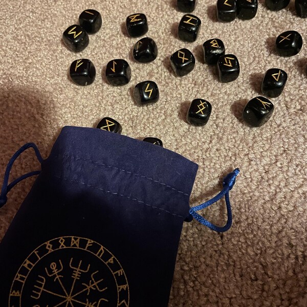 Rune Stones Gift Set Includes 21 Page Guide Book and Free Bag ...