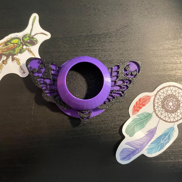 Luna Moth Spider Hide - Etsy