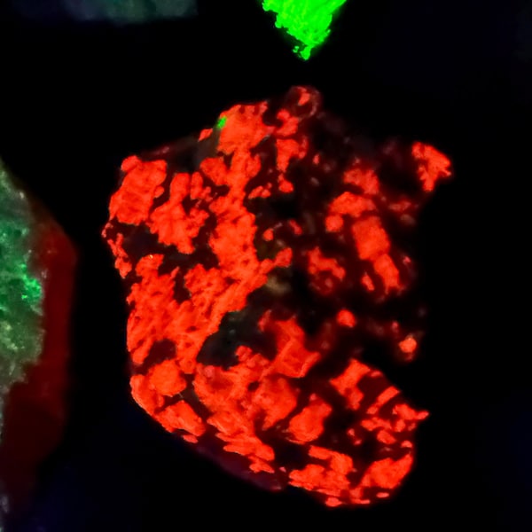 Rare Combo! UV Fluorescent Green Willemite Barite & Minor Hardystonite ...