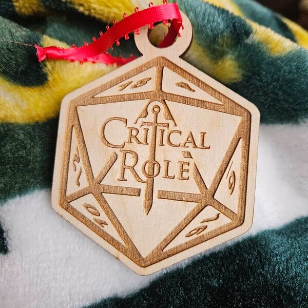 Legend of Zelda Royal Crest Magnet Laser Engraved Triforce - Etsy