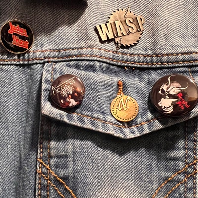 Eddie Munson Vest Patches and Pins screen Accurate COMPLETE Set ...