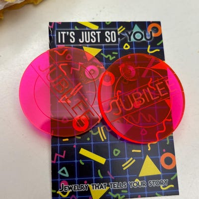 Body Chalk Outline & Evidence Markers Crime Scene Investigator CSI ...