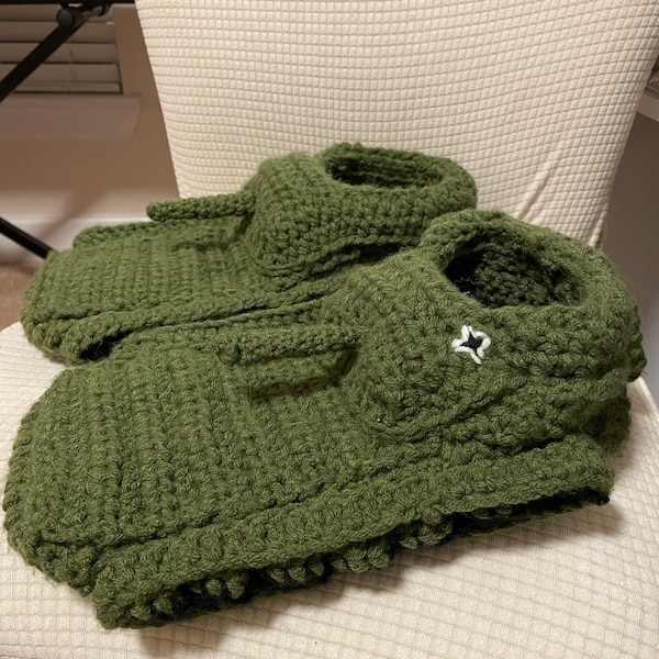 Crochet Tank Slippers Tank Slippers Boyfriend Gifts Panzer Hausschuhe ...