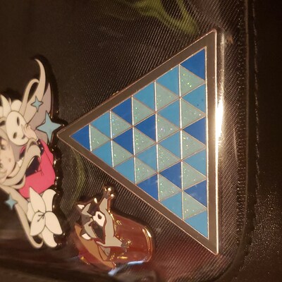 Detroit Become Human Big Hard Enamel Pin Glitter - Etsy