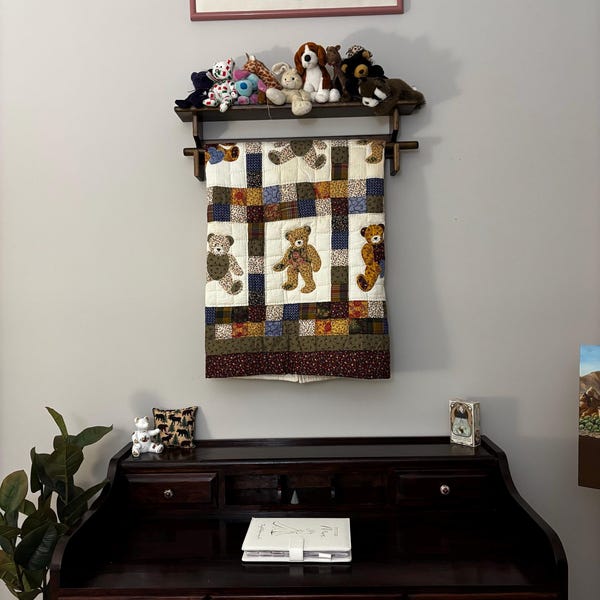 Double Quilt Rack - Wooden Quilt Rack - Quilt Rack for Wall - Quilt ...