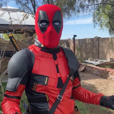 Deadpool Costume Cosplay Mask With Magnetic Eyes - Etsy