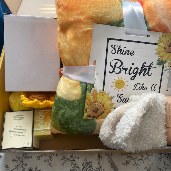 Cozy Hygge Gift Box – Self-care Package for Relaxation With Blanket ...