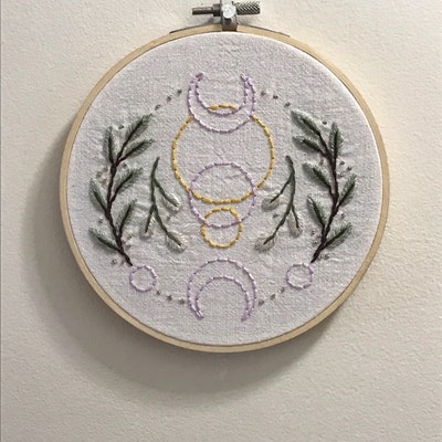 Wiccan Floral Embroidery PDF Pattern Hand Embroidery Pattern - Etsy