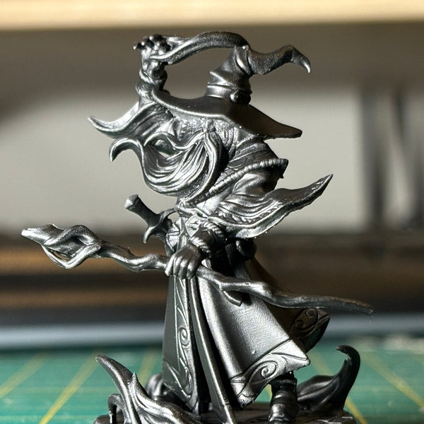Mage Miniature Wizard Mini Sorcerer Dungeons and Dragons Mini RPG ...
