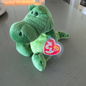 Ty Classics Collection sparkles the Beautiful Unicorn Minor Tag Crease ...