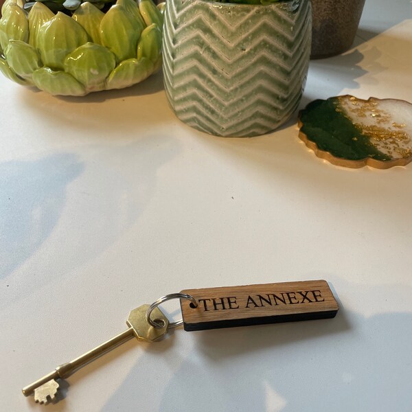 Solid Oak Personalised Key Ring - Etsy