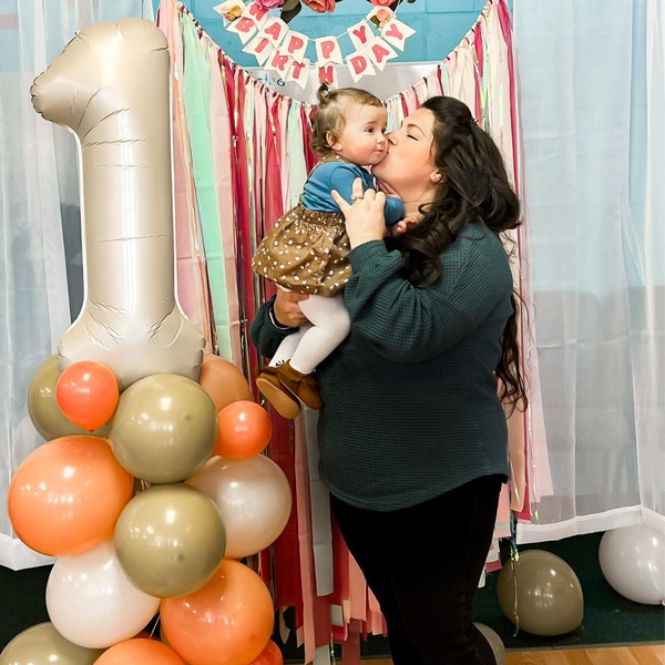 Fringe Backdrop, Streamer Backdrop, Party Backdrop, Photo Backdrop, Red ...