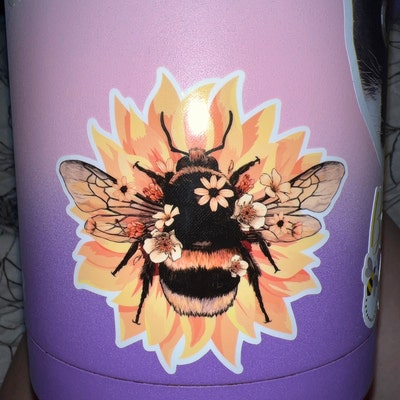 Bumblebee and Flowers Sticker Bee Vinyl Die Cut Decal Sticker Laptop ...