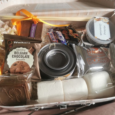 Super Retro Sweet Hamper Gift Box Packed Full of Your Favourite Sweets ...