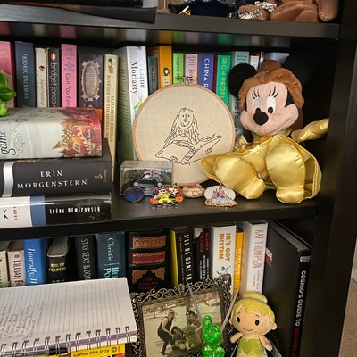 Alien Xenomorph Fibre Art. Hand Embroidery. Hoop Art. Wall Hanging ...