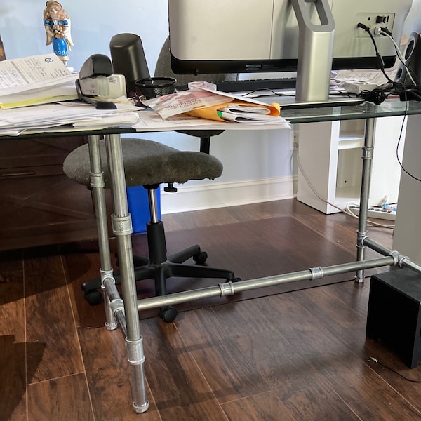 Industrial Pipe Table Base Kit - for Kitchen, Dining Room or Kitchen ...