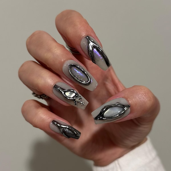 Retro European Nail/long Almond Nails/handmade Press on Nails/red and ...