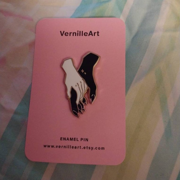 Shy Guy SCP 096 Hard Enamel Gold Pin - Etsy