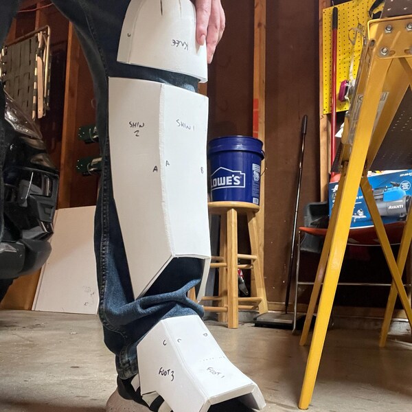 Titan Leg Armour. 'devastation' Template for EVA Foam .pdf File and ...