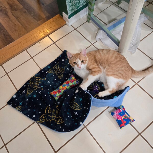 Cat Blankets NEW CHOICES!!! Small Cat Blanket, Cat Gift, Kitten Blanket ...