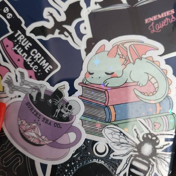 Acotar Book Stack Sticker, Sarah J Maas Sticker, ACOTAR Merch, Rhysand ...