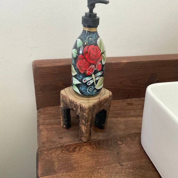 Natural Log Pedestal With Moss Accent - Etsy