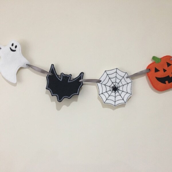 Halloween Banner Set Ghost, Spiders Web, Pumpkin and Bat Design Files ...