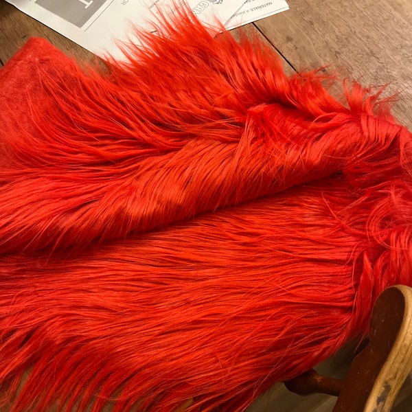 Stripes of Arctic Fox Fur Are Beige With Black Splashes Scrap Fur Fox ...