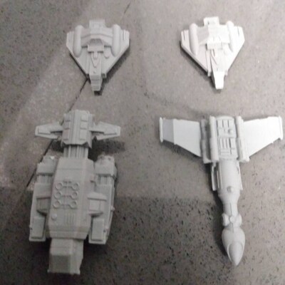 Exeter Tramp Freighter: Starship Miniature for Starfinder, A Billion ...