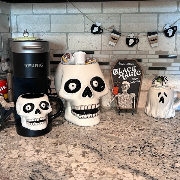 Mini Bookshelf, Mushroom Mini Library, Bookshelf Décor, Mini Books ...