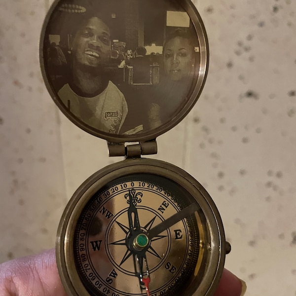 Nordic Compass, Viking Vegvisir Engraved Compass, Unique Gifts for Men ...