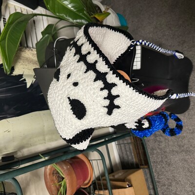 Gas Mask Gone Twisted Crochet PATTERN this is a Pattern, Not a Finished ...