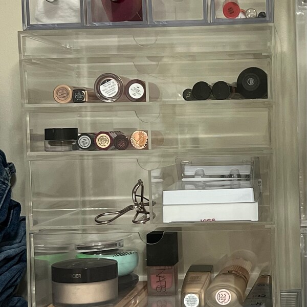 The Glamourebox Profesional Beauty Tower, 7 Removable Drawers and 2 ...