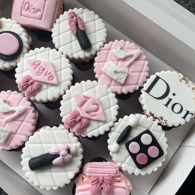 Cupcake Toppers Personalised Edible Icing Discs 2 50mm, 1.5 38mm Pre ...